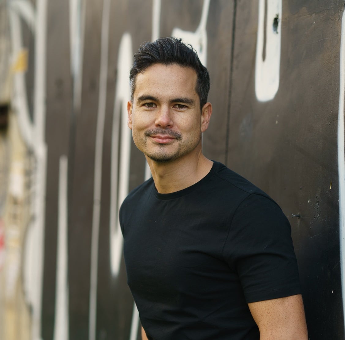 Dane Lam talks to the magic of Verdi in La Traviata - Opera Queensland