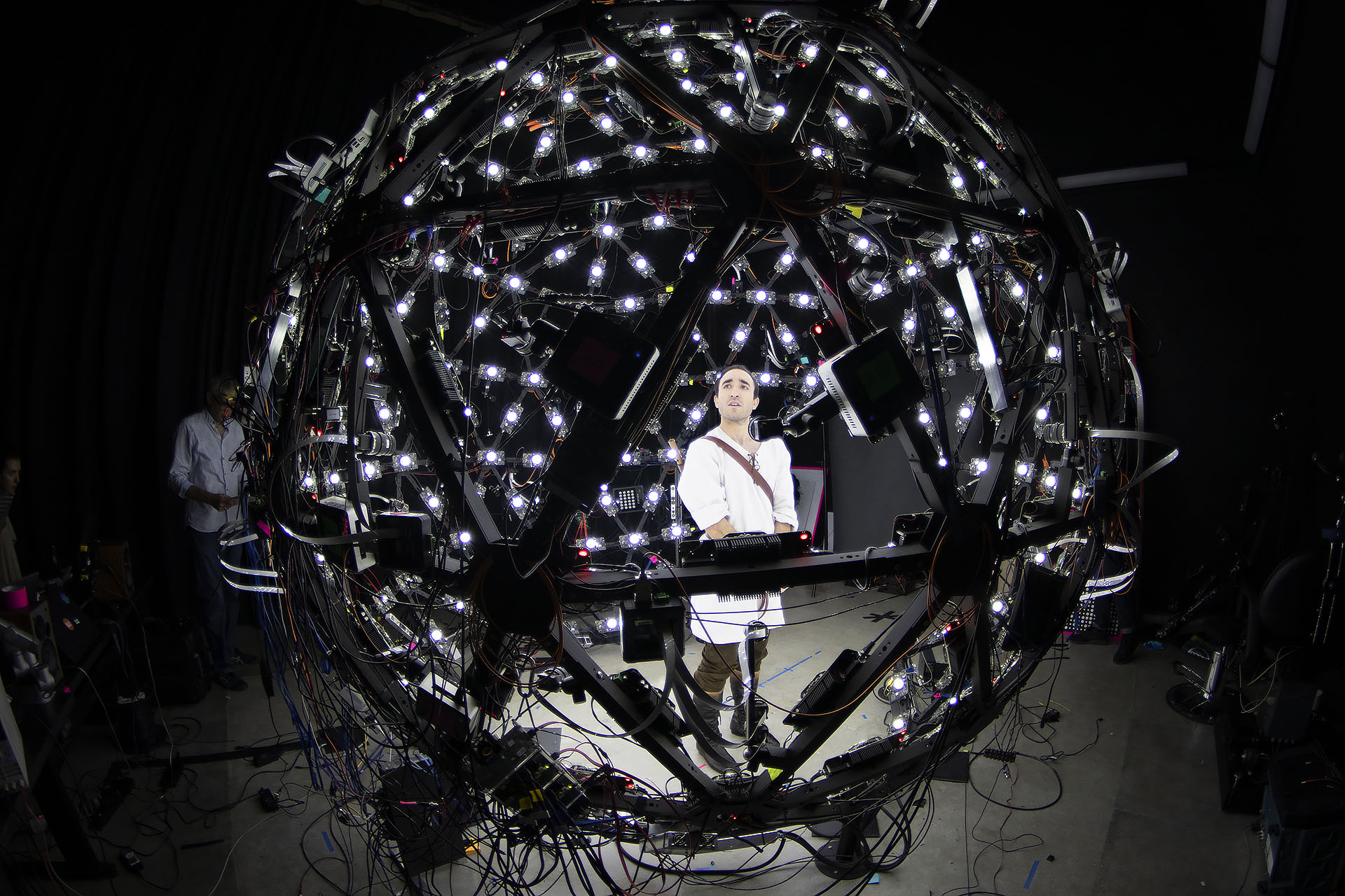 An Opera Set in Your Home - Opera Queensland