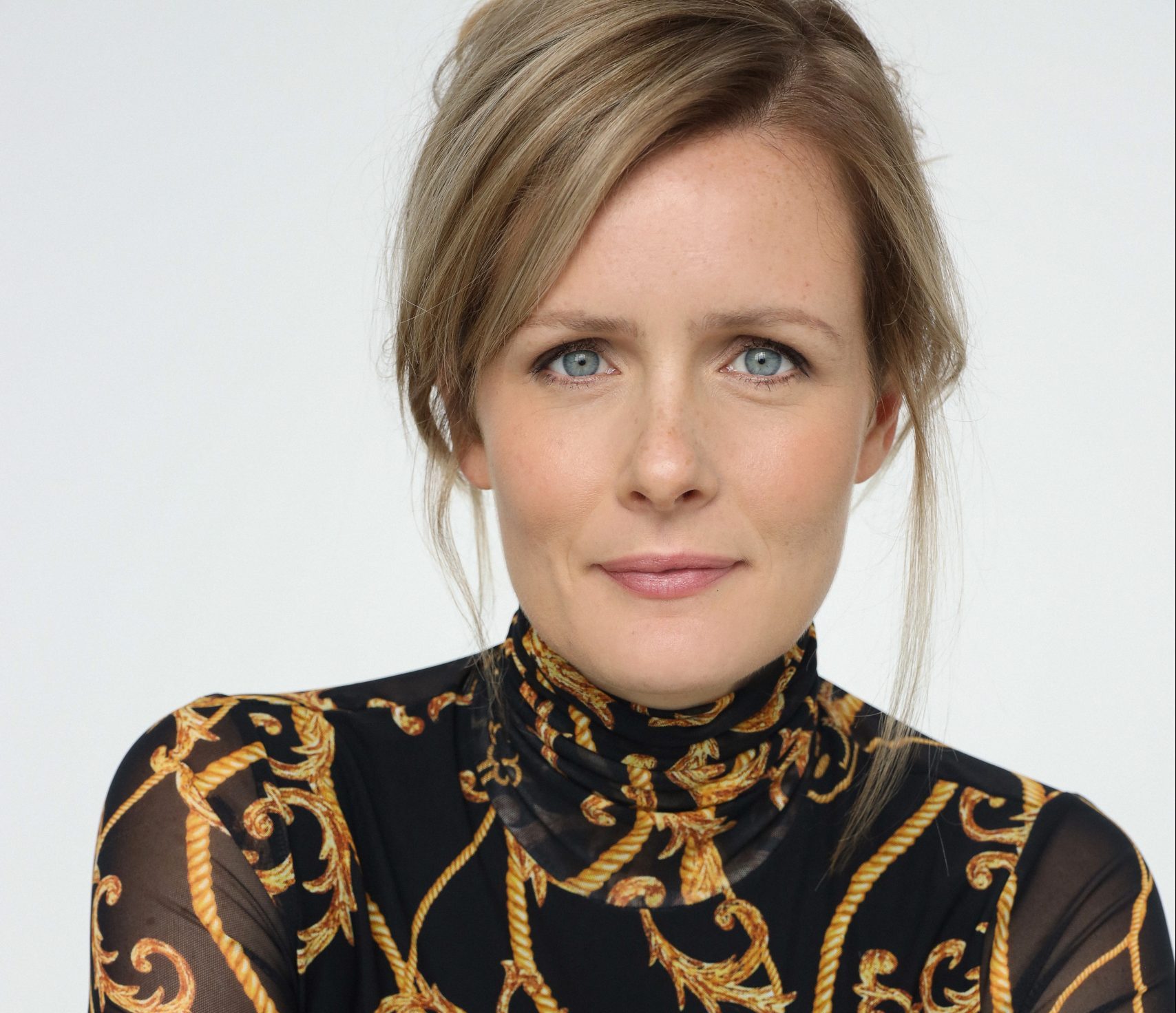 Sarah Giles discusses the dual perspectives in Opera Queensland’s La ...