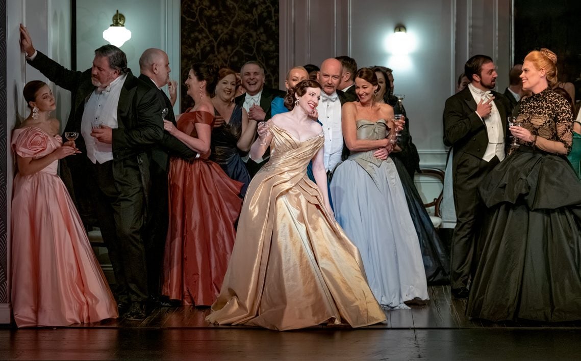 Artistic Director's Circle - Opera Queensland